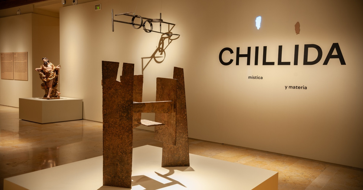 Las obras de Chillida dialogan con piezas del barroco en una exposición ...
