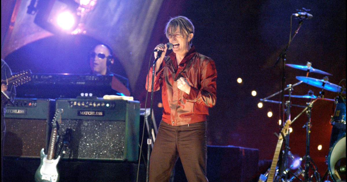 De David Bowie a Arctic Monkeys: cinco actuaciones míticas del Festival ...