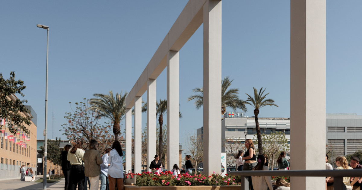 Un paseo por el corazón del conocimiento: el campus de la Universidad ...