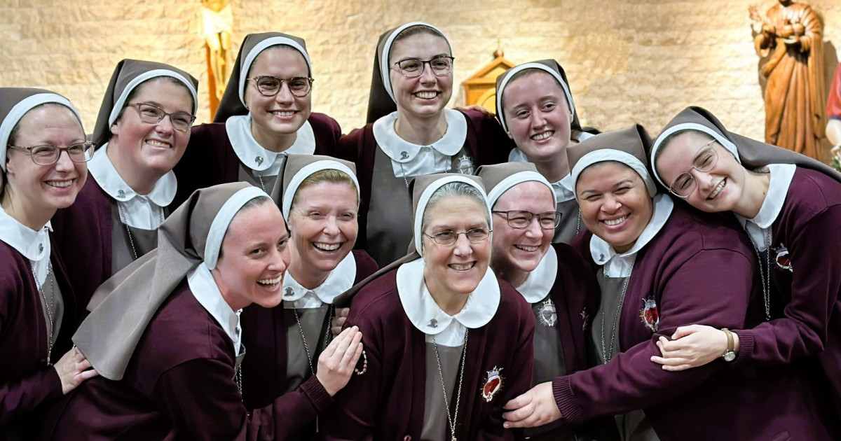 La joven congregación de monjas que abre un nuevo monasterio cada dos ...
