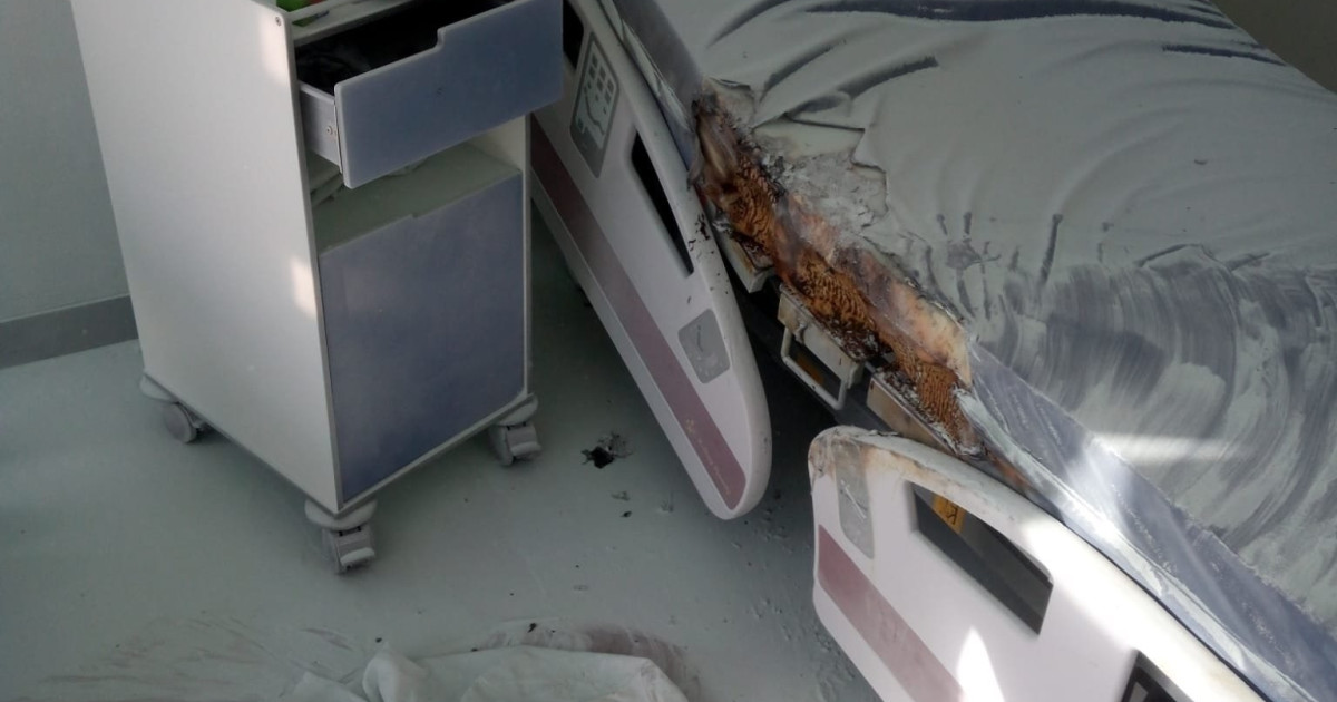 Un herido y ocho asistidos por humo al incendiarse el colchón de una ...