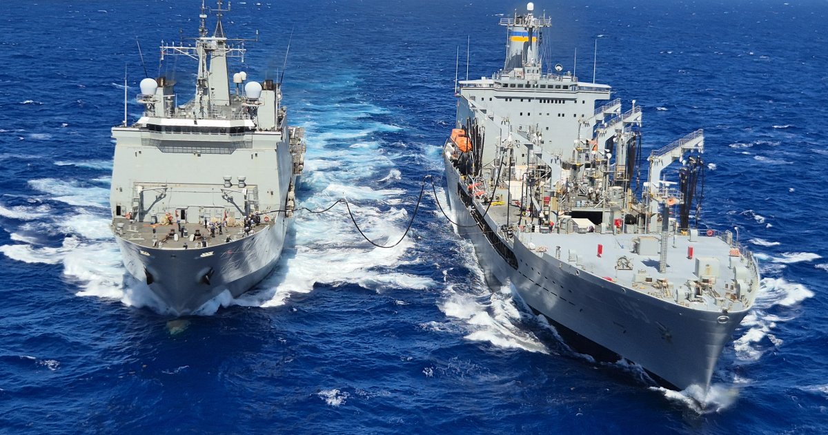 Fuerzas Armadas: Maniobra de precisión de la Armada española y la US ...