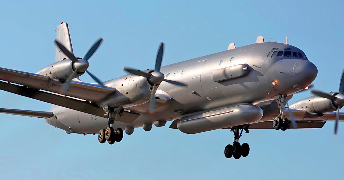 Así es el Ilyushin IL-20M, el veterano avión espía ruso que vigila los ...