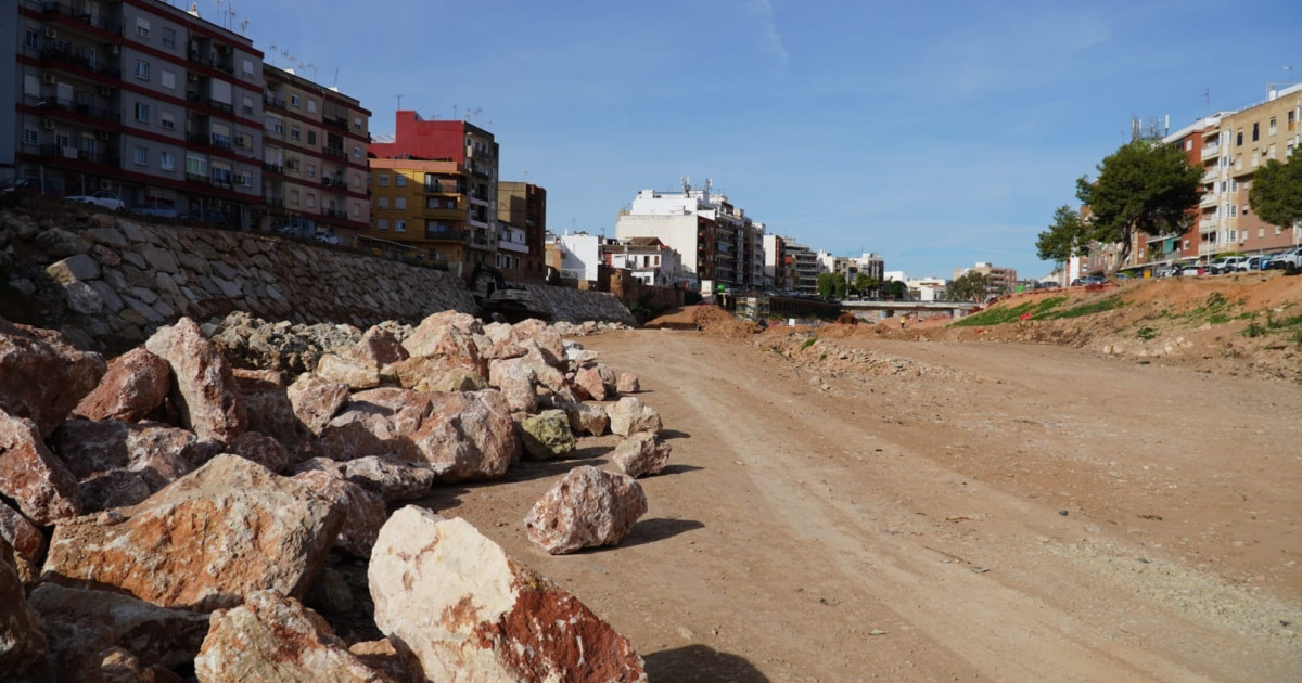 El Gobierno anuncia obras en el barranco del Poyo más de un año después ...