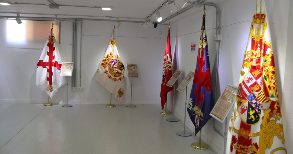 La exposición de banderas históricas de España en Madrid que muestra 24 ...