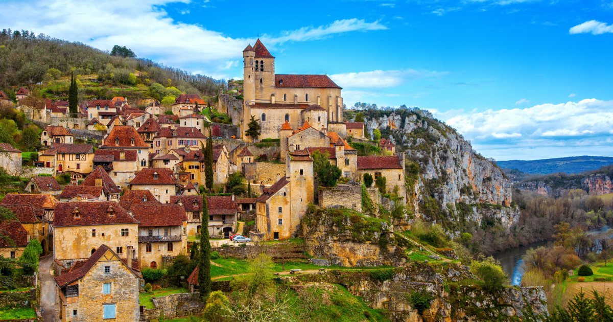 El primer 'pueblo favorito de Francia', una maravilla medieval que ...