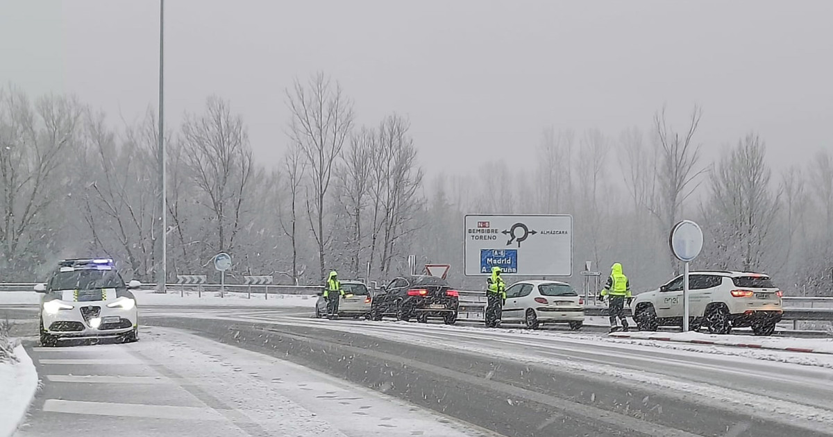 La borrasca Ingrid deja más de 1.400 camiones embolsados en carreteras ...