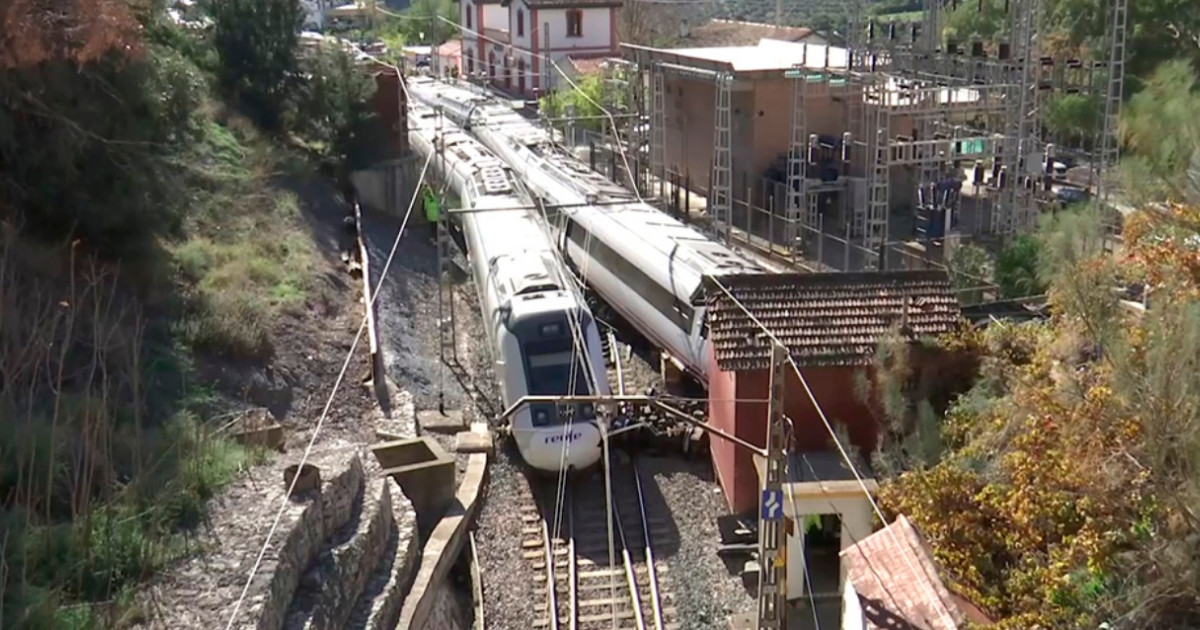 Sigue sin saberse qué provocó último descarrilamiento del AVE en Málaga ...