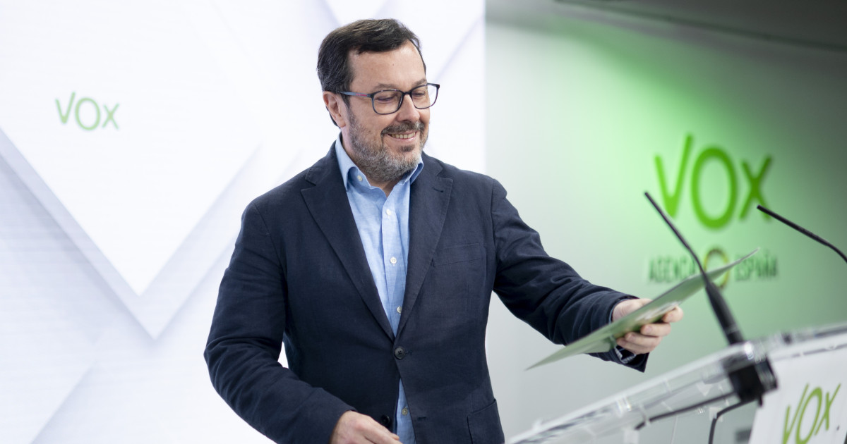 Rueda de prensa de José Antonio Fúster tras el ascenso histórico en ...