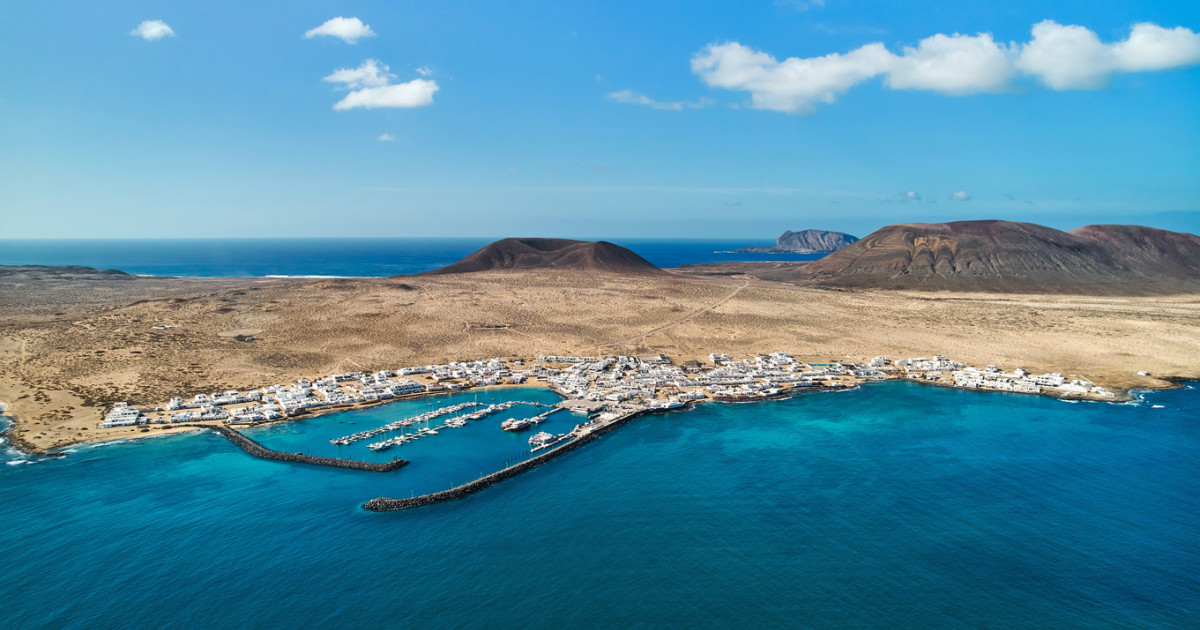 La isla española sin carreteras y con playas increíbles que es perfecta ...